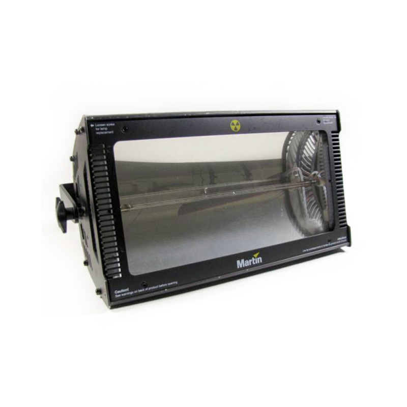 Martin Atomic (3000W) DMX