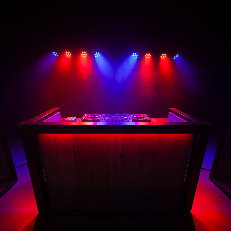 DJ booth Vintage Steel - DJ Booths huren | Ultrasound Rental